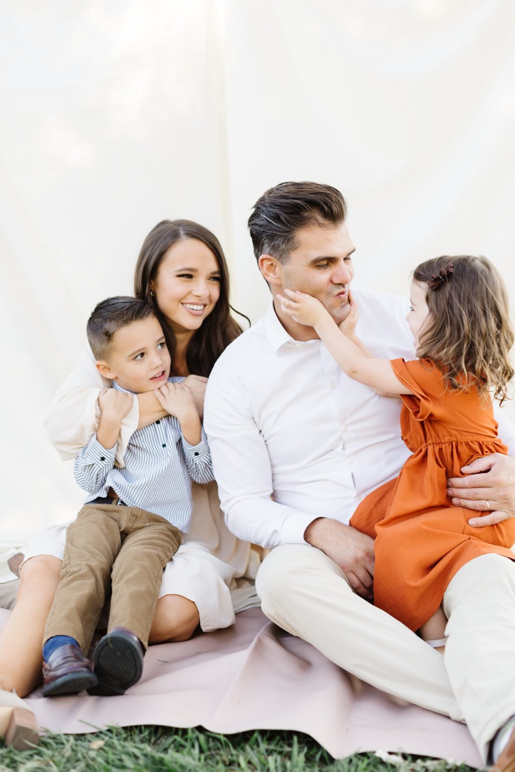 Salt Lake City Family Pictures | Macey Family - Mary Horne Nelson